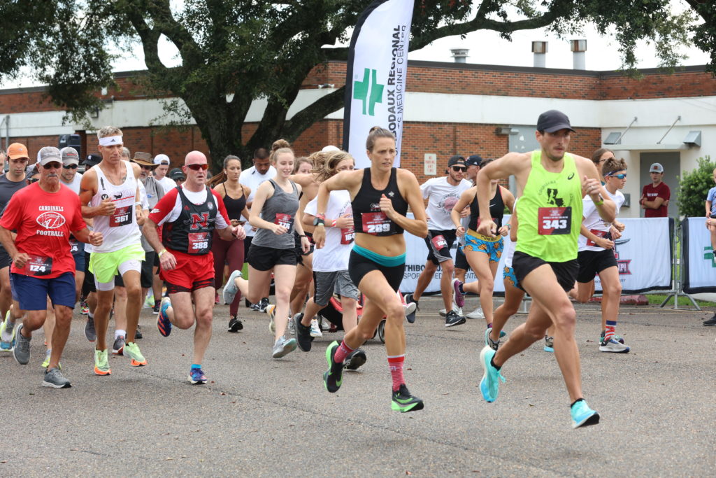 HUDDLE UP! ON THE 50 - 5K - Colonel Athletic Association