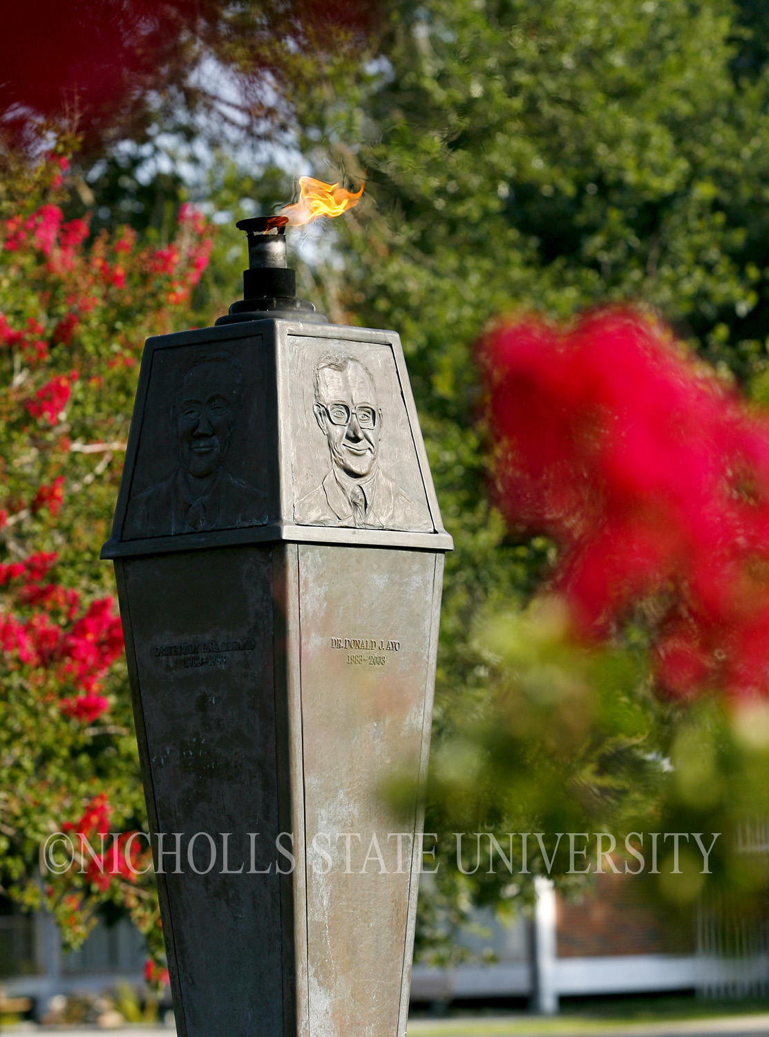 Nicholls adjusts work hours for summer - Nicholls News