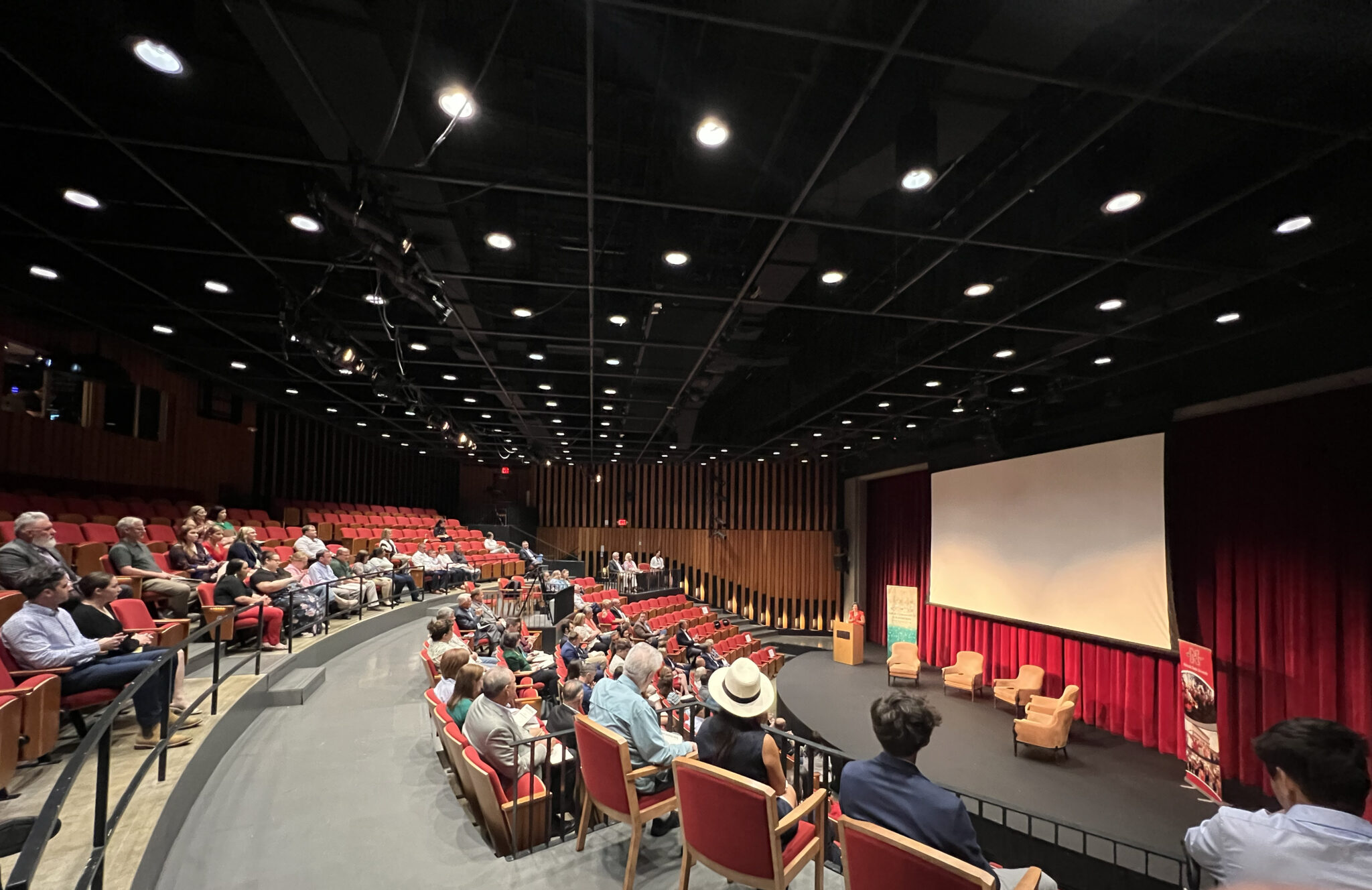 Welcome - Nicholls News