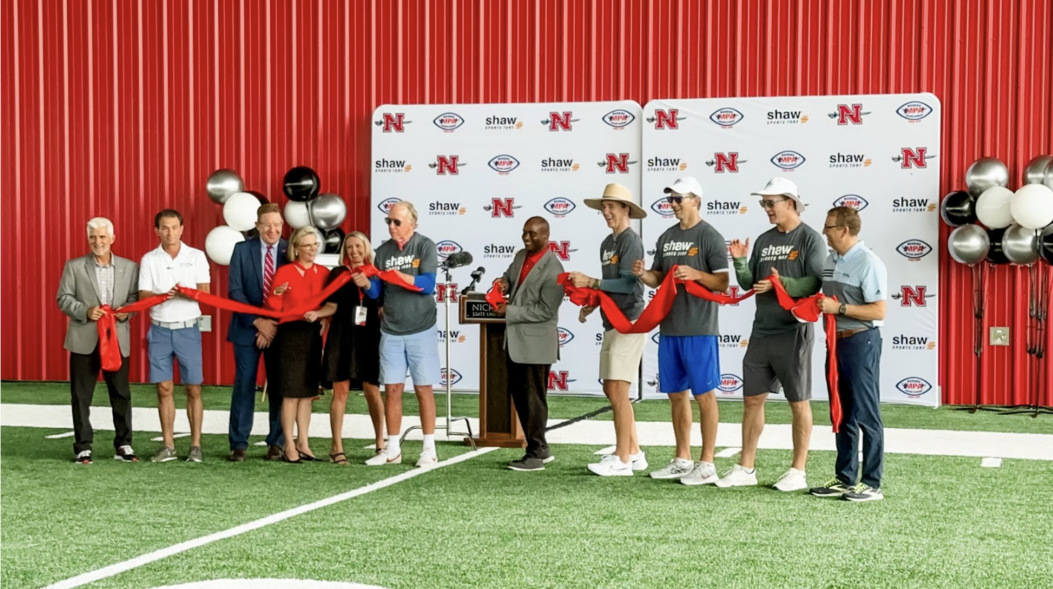 Nicholls Awards Archie Manning Honorary Doctorate at Ribbon Cutting ...